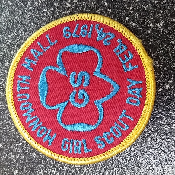 Source Unknown | Other | Vintage 979 Girl Scouts Patch | Poshmark
